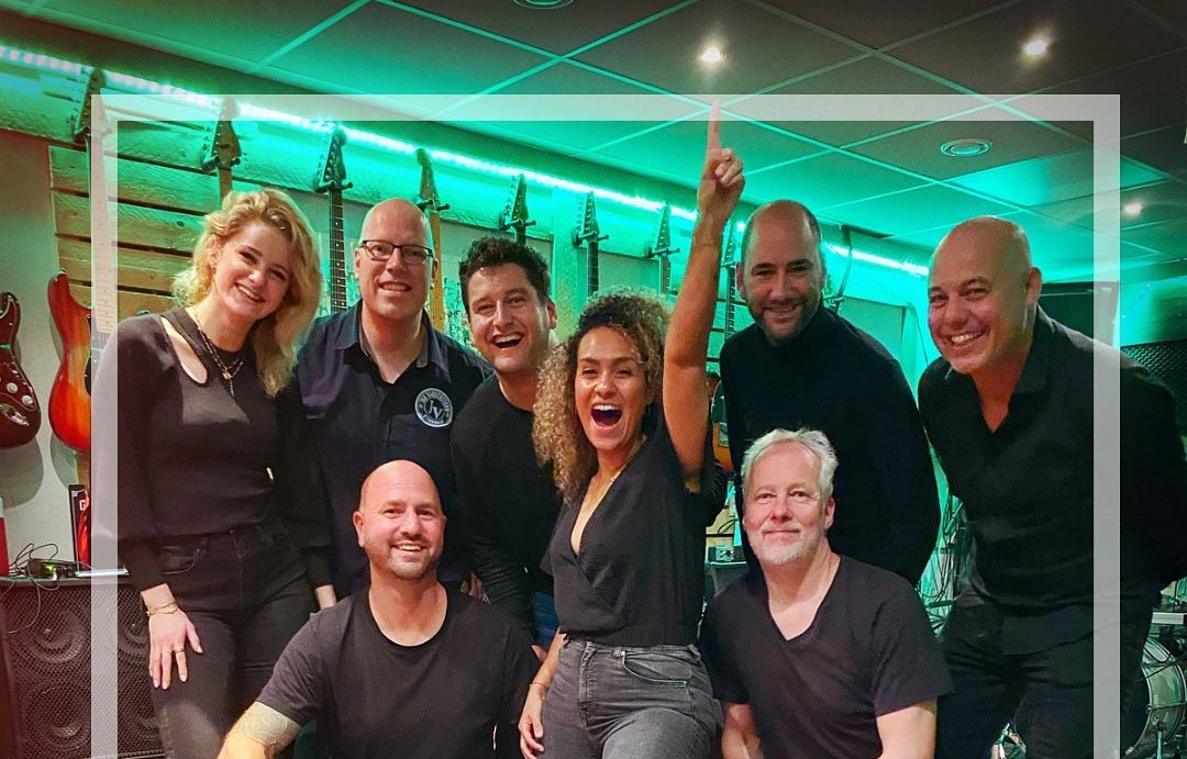 Steamy Windows - Bestebands