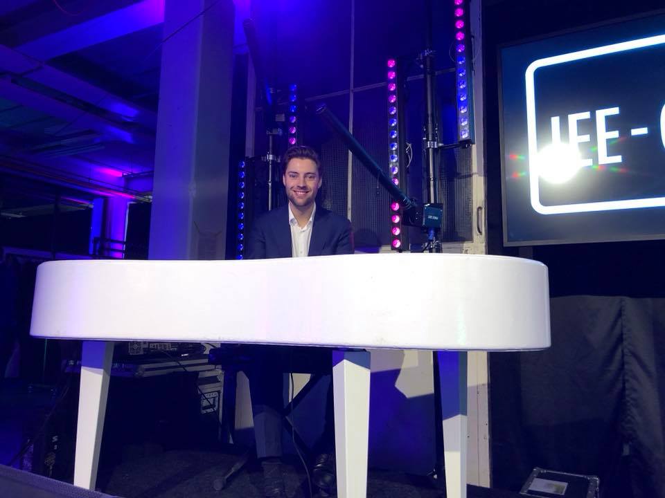 Dutch Pianist - Bestebands